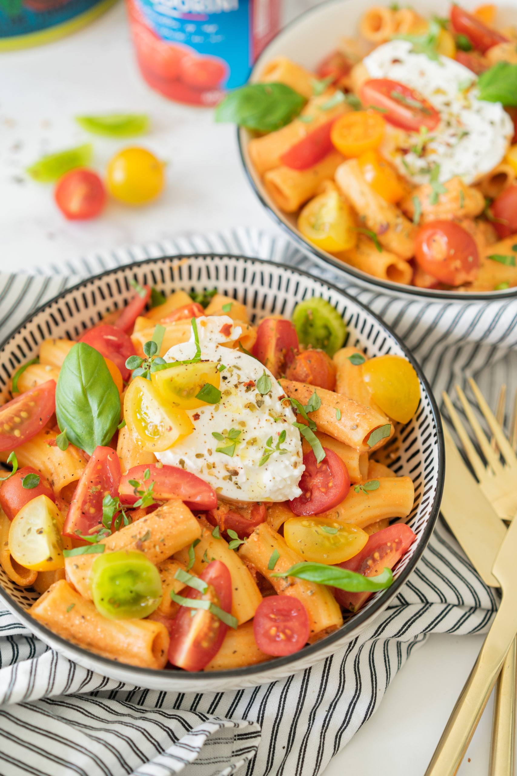 Rigatoni sauce tomate mascarpone et burrata – Simply Morane