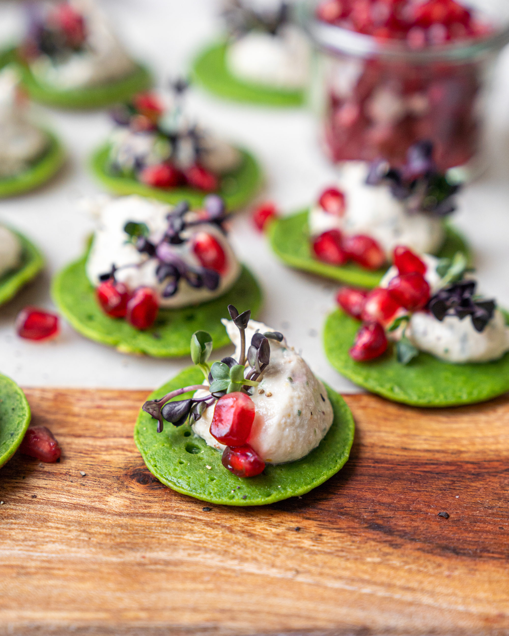 Recette festive, les blinis aux épinards et mousse de truite fumée ...